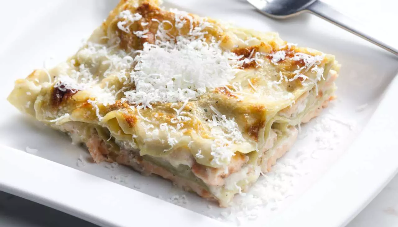 Lasagna nrog salmon cream