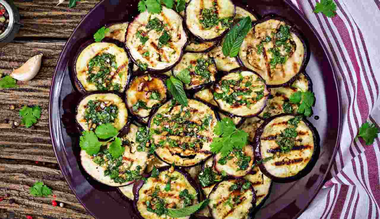 Makkelijk gegrilde aubergine | Snel en lekker bijgerecht