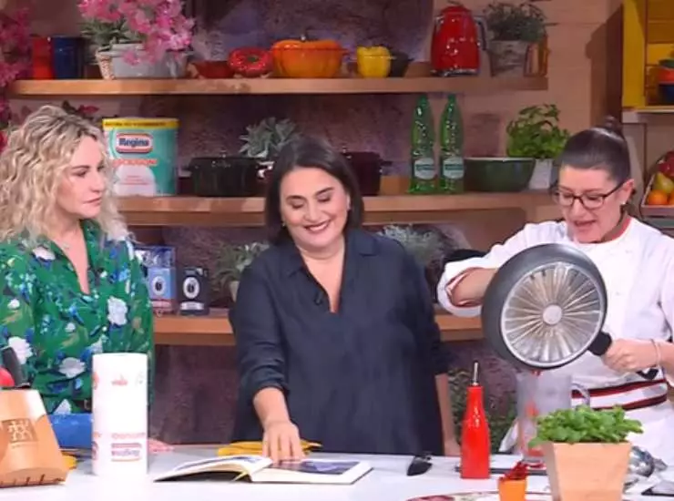 É sempre meio-dia | Receita da chef Francesca Marsetti | Espaguete com molho de tomate