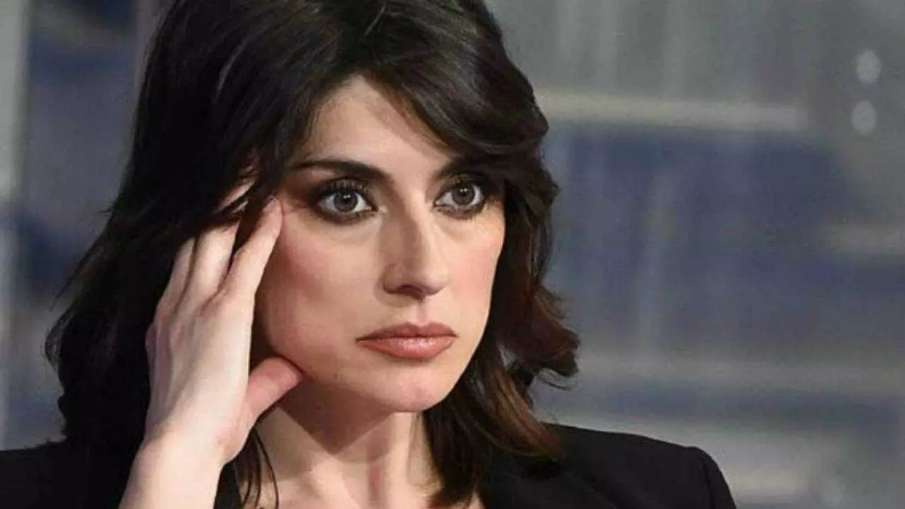 Elisa Isoardi hari-hari yang bergejolak: presenter pingsan dan mengungkapkannya di media sosial