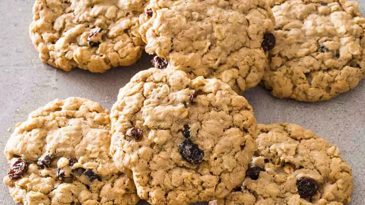 Biscoitos de aveia proteicos, a síntese do bem-estar em uma mordida