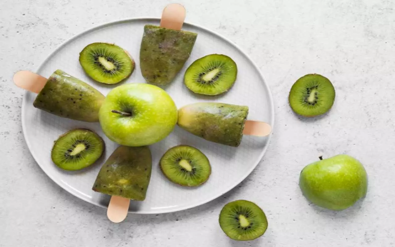 Kiwi en groene appel ijslollys | Perfecte combinatie van kleuren en smaken