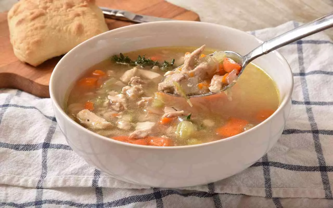 Vous en avez assez du minestrone habituel ? Préparez-le comme ça, ce sera un succès