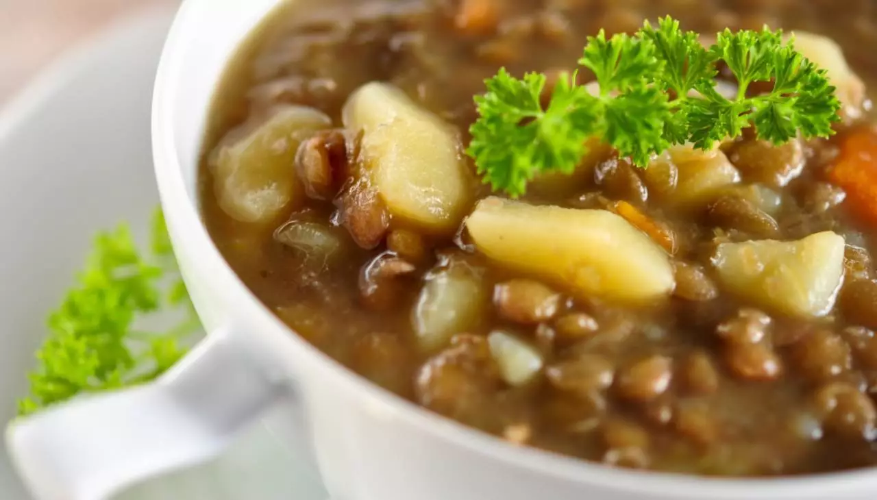 Nourriture confort de légumineuses et légumes