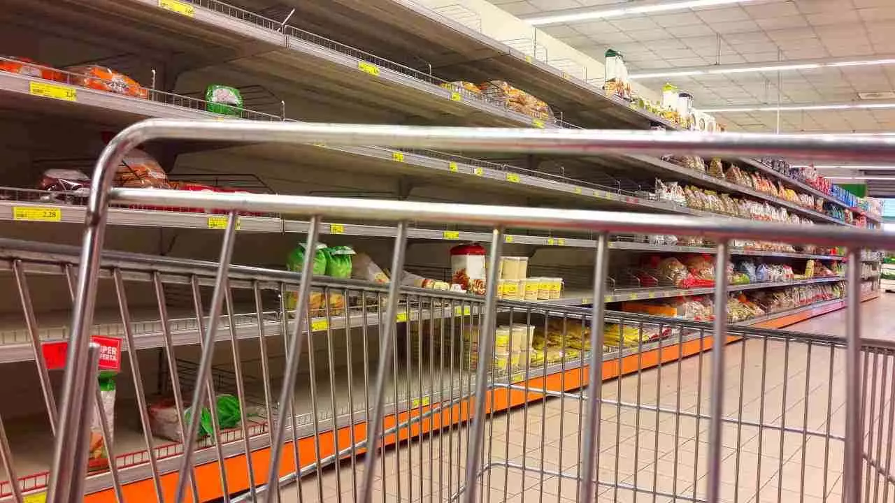 Assault on supermarkets, expensive goods and empty shelves - the truth