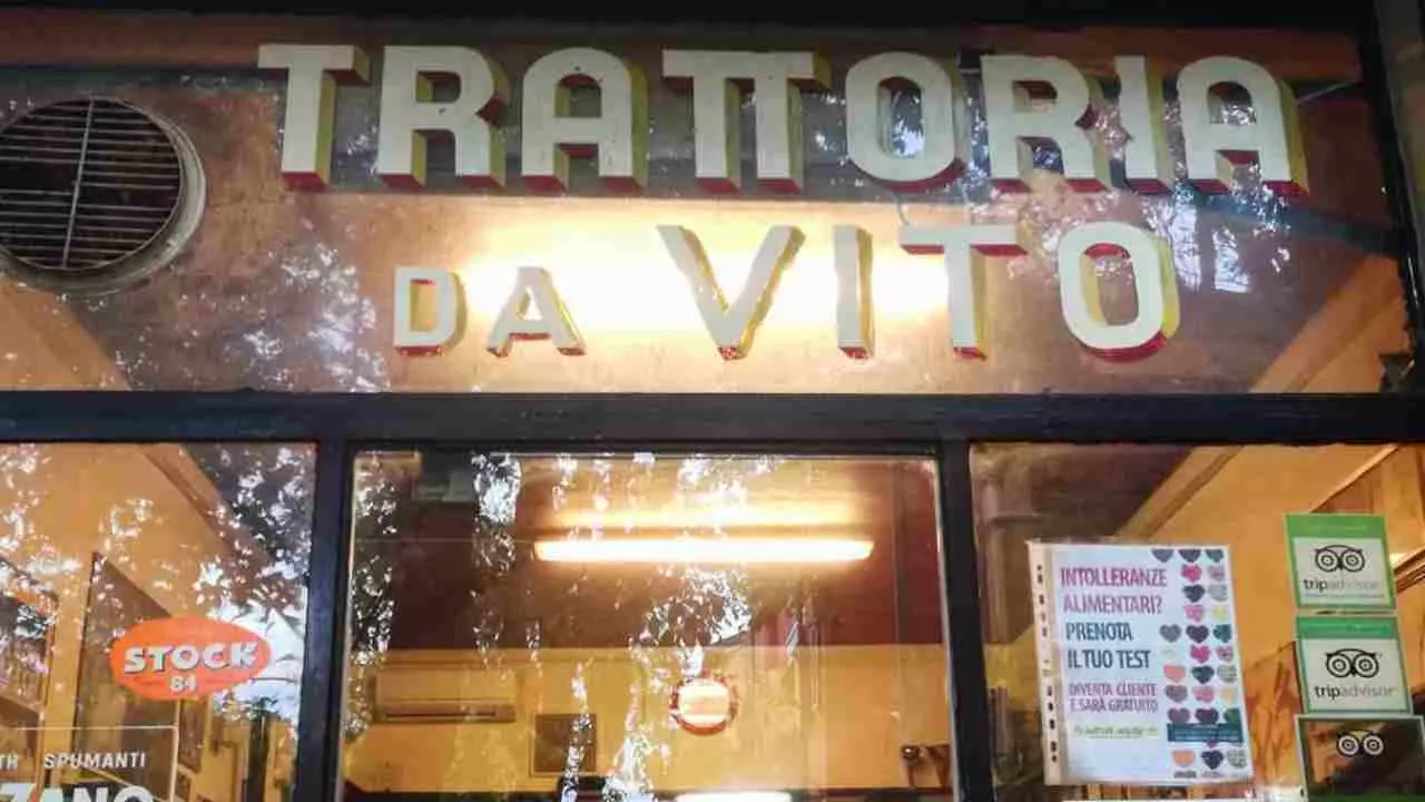 Fa'anoanoa mo le Trattoria da Vito | sa i ai Dalla, De André ma le tele o isi