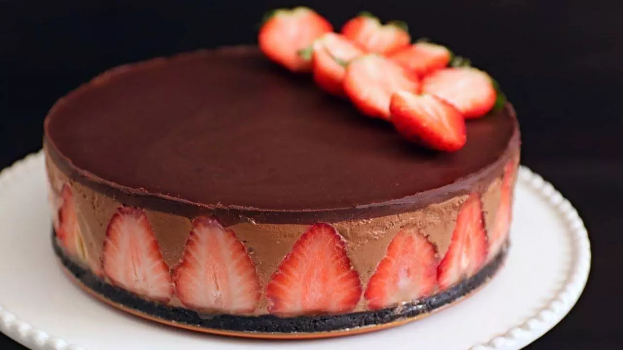 चीजकेक चॉकलेट स्ट्रॉबेरी रेसिपी फोटो रेसिपी प्रिंट