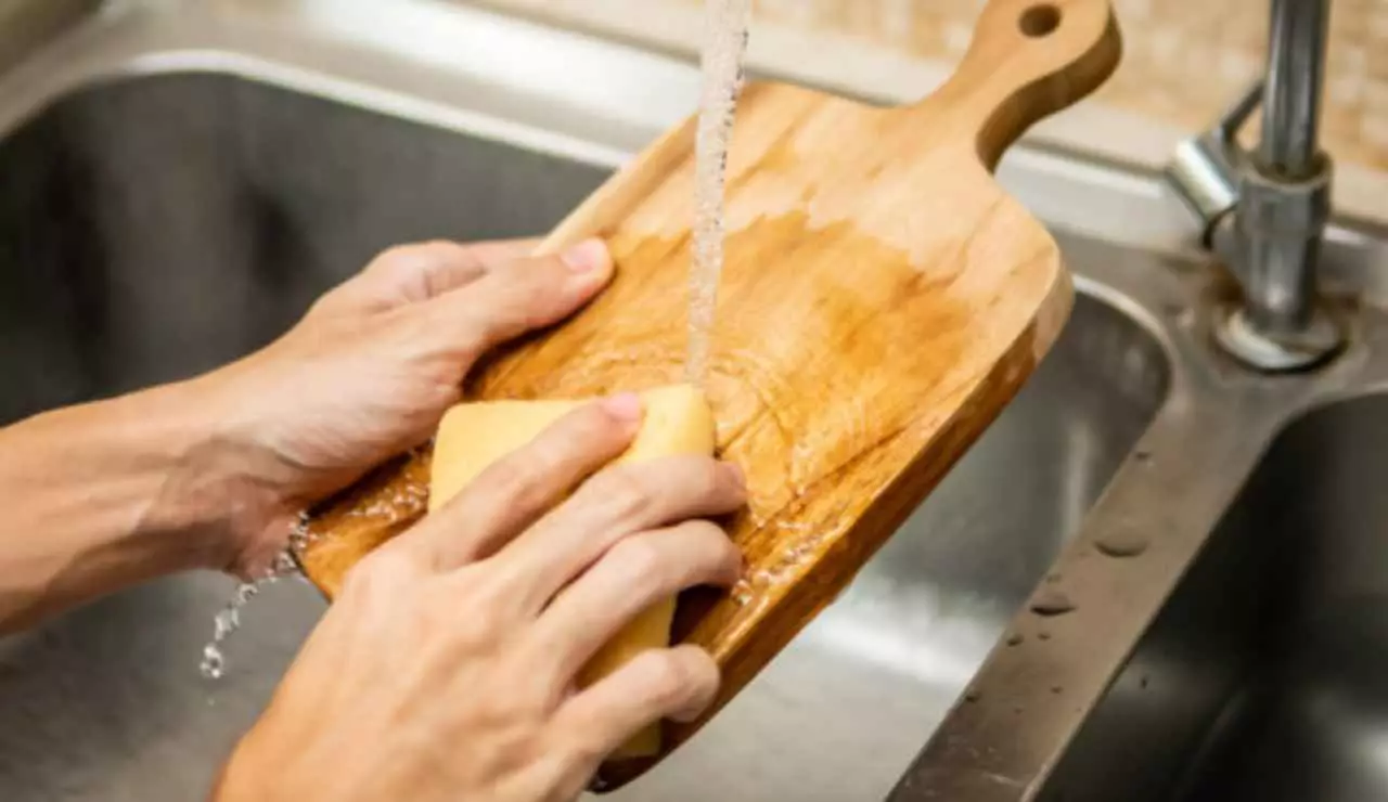 Do you have a cutting board like this | Use it to make this amazing dessert!