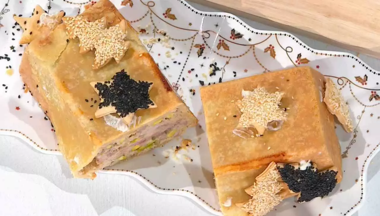 Është gjithmonë mesditë | Recetë nga shefja Barbara De Nigris | Terrine e mishit me kore