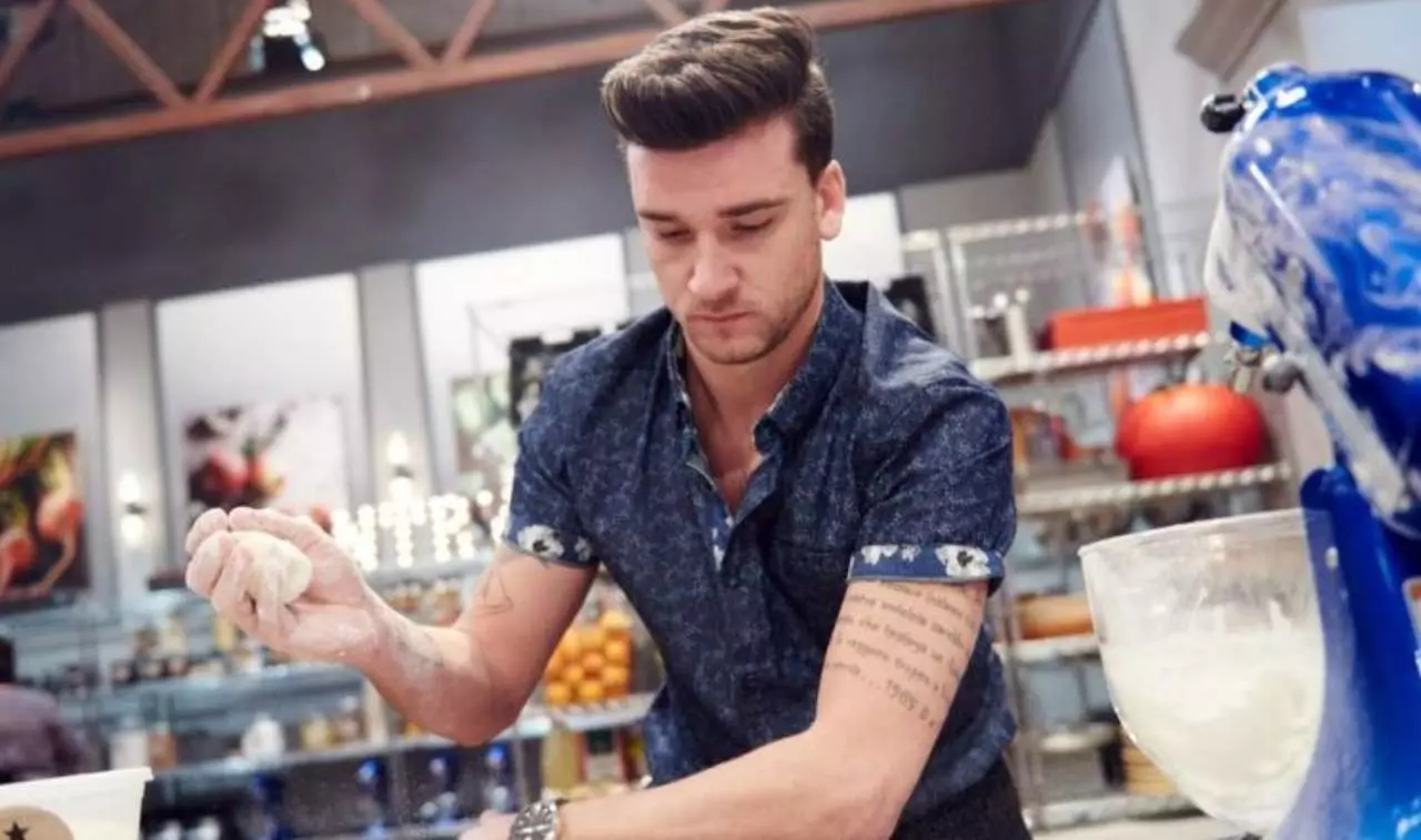 Damiano Carrara īpašais pasažieris priekš Bake Off | Fotoattēls