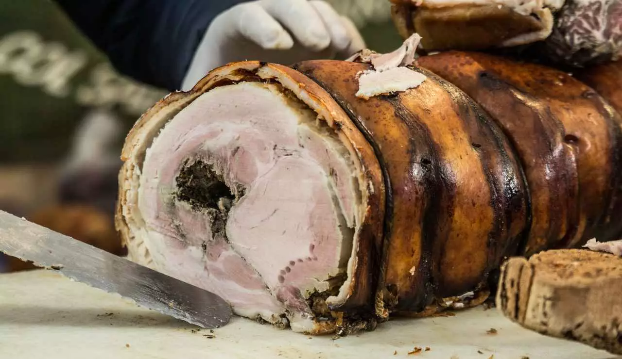 Llamando porchetta di ariccia | Riesgo grave | Todos los detalles y fotos.