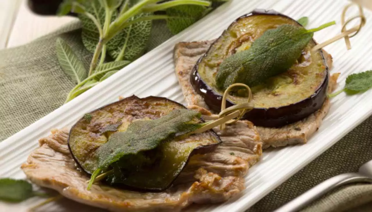 Saltimbocca kød og aubergine - ricettasprint