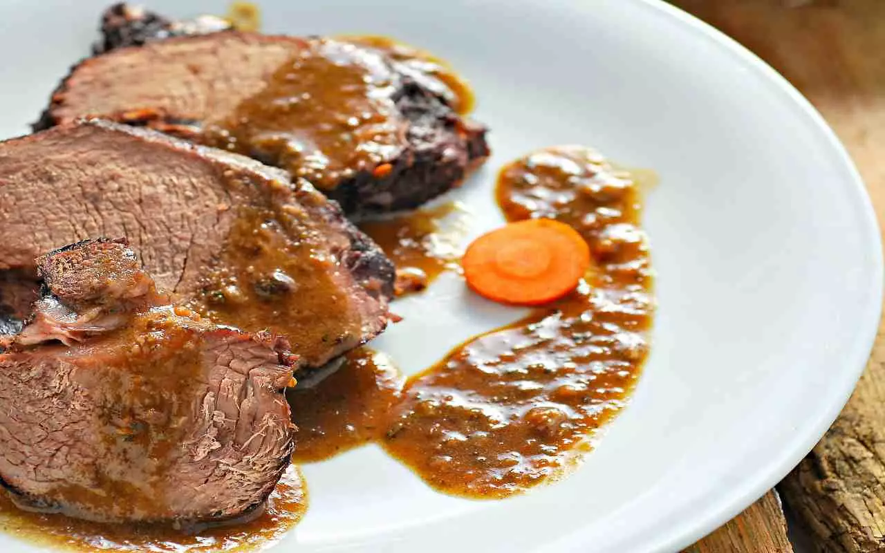 Pork fillet nga adunay Barolo sauce | Usa ka pinggan alang sa tinuod nga mga chef