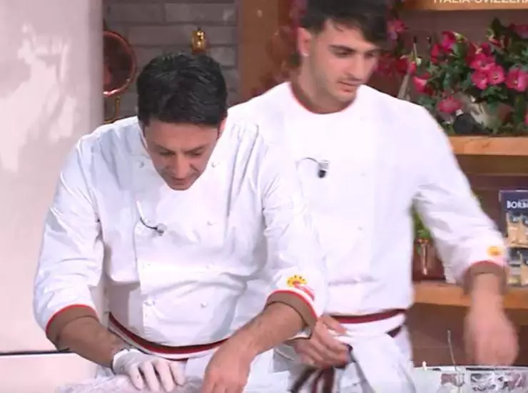 O le aoauli lava | Fua na saunia e le chef Mauro Improta ma lona atalii chef Mattia | Aano o manufasi i le Aso Sa