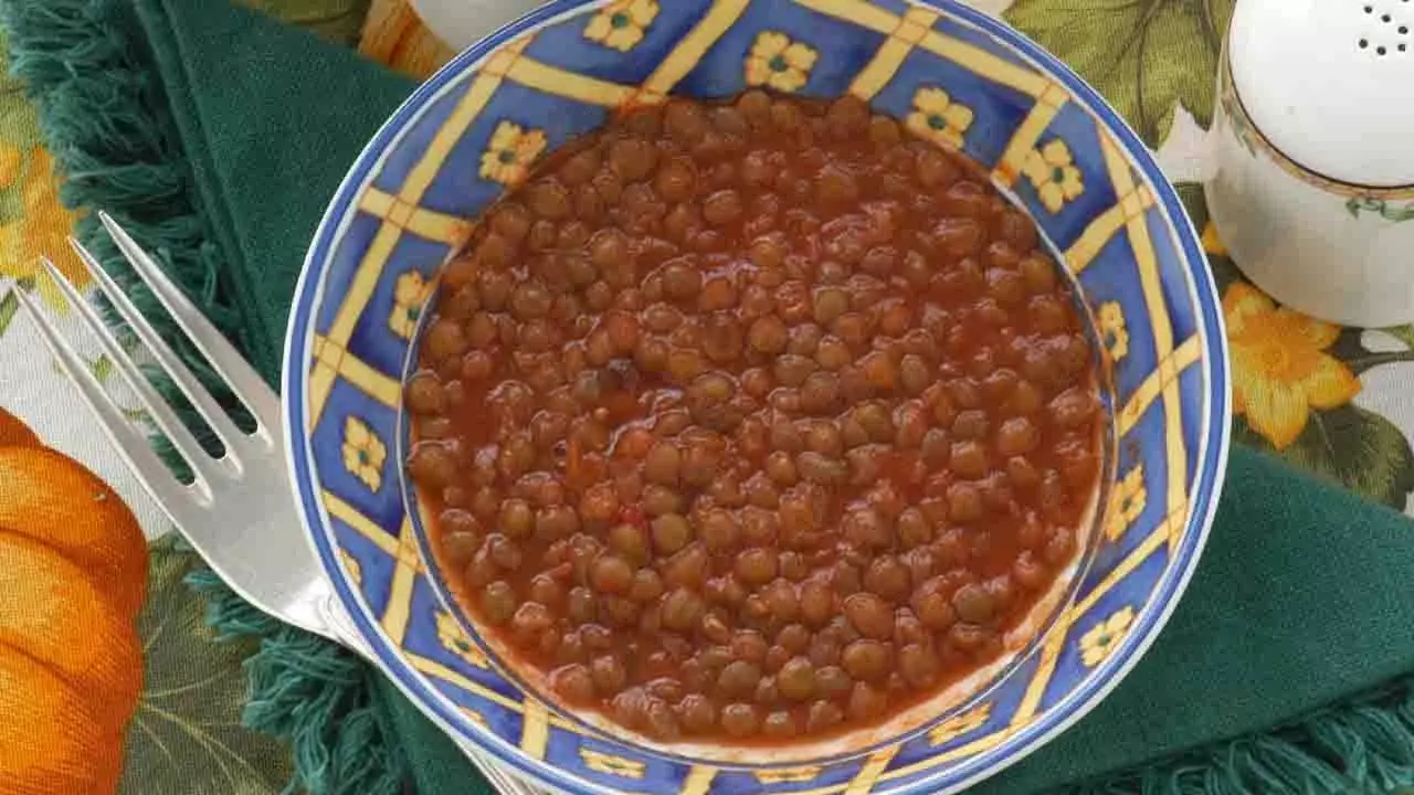 燉扁豆為新年帶來好運，這是祖母的原始食譜