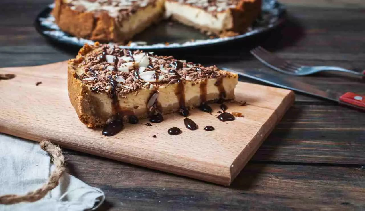 Tarta de queixo con oblea de abelás e chocolate | listo en 15 minutos