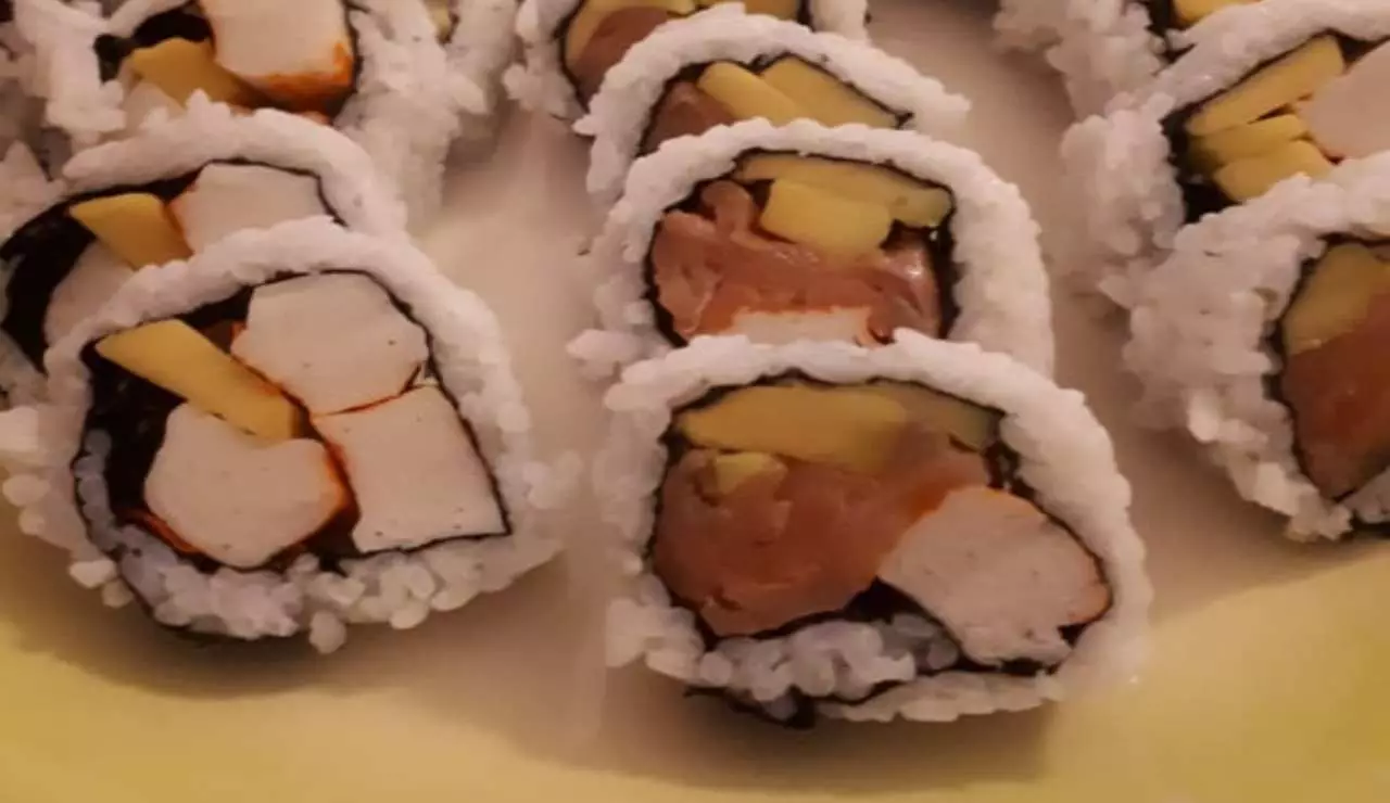 Sushi buatan sendiri tanpa mentah