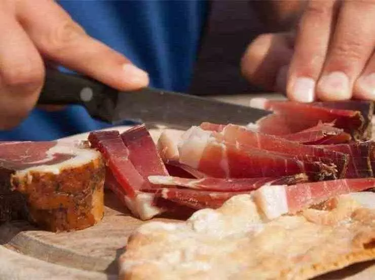 Preparación de receta de pasta de guisantes, speck y pecorino 35838_3