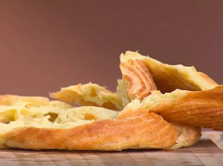 Foto de Sempre é mediodía. Zeppole di San Giuseppe do chef Mauro e Mattia Improta