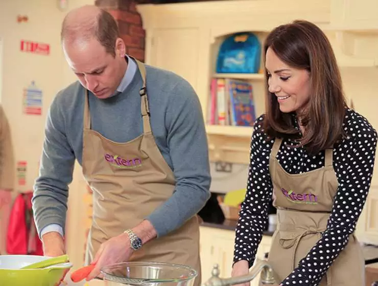 Kate Middleton William üçün yemək bişirir - RecipeSprint