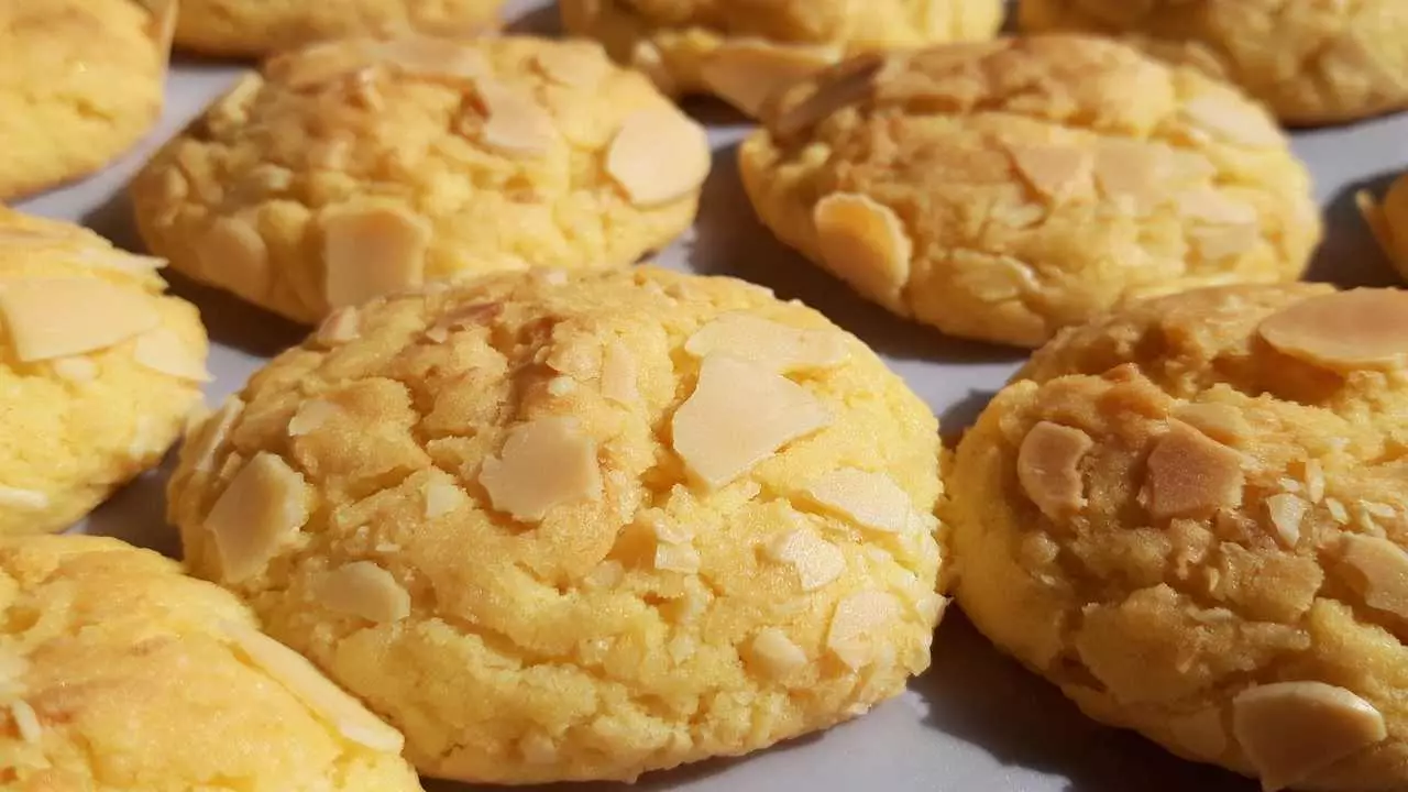 Galletas suaves e perfumadas perfectas para o descanso da tarde