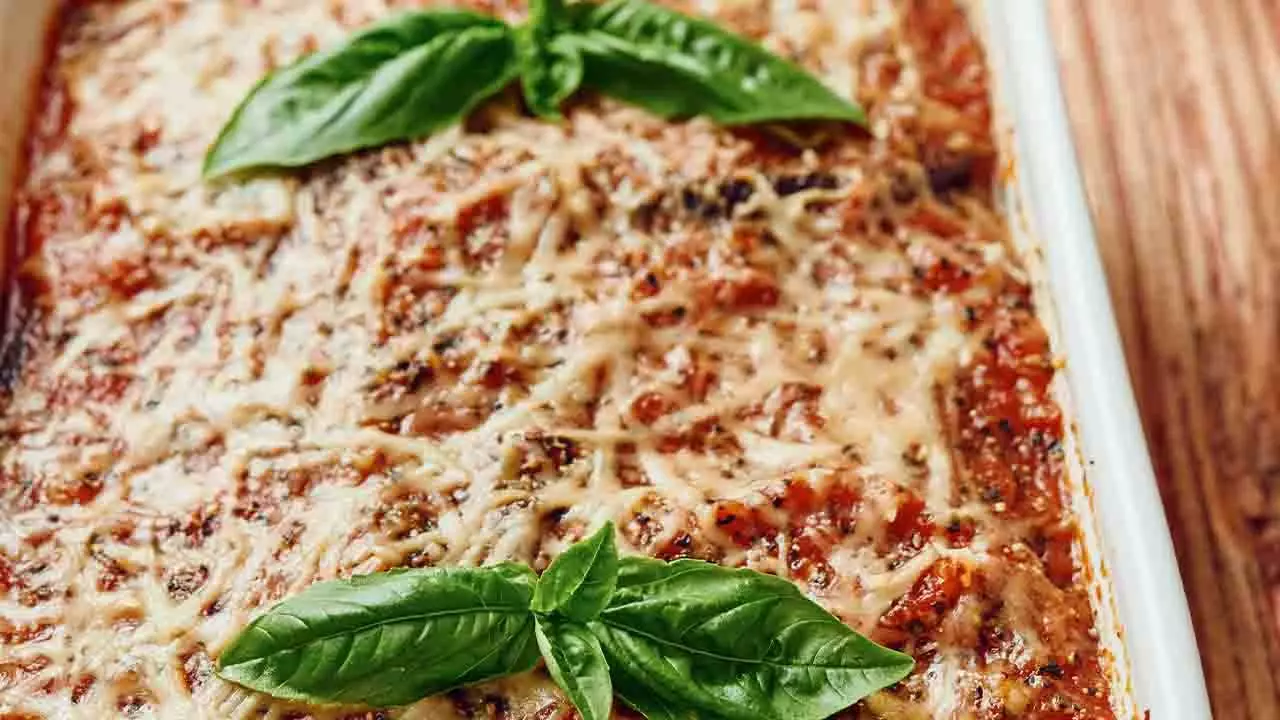 Die übliche Parmigiana? Absolut nicht! Hier ist die Parmigiana mit Meeresgeschmack