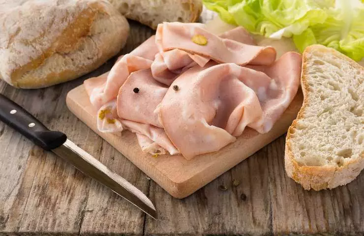 Nakrájaná mortadella