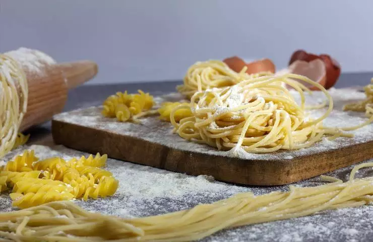 Choose the shape of the pasta well