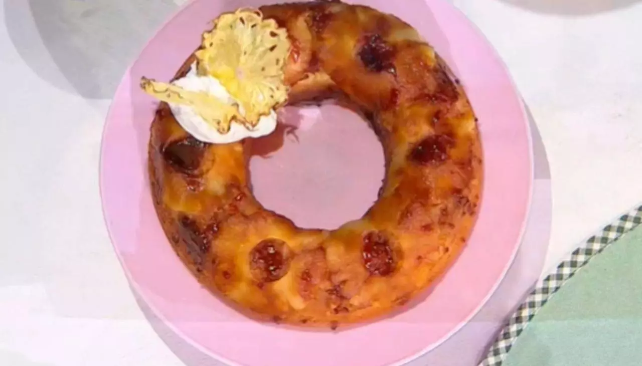 Et ass ëmmer Mëtteg | Rezept vum Chef Zia Cri | Ananas Donut