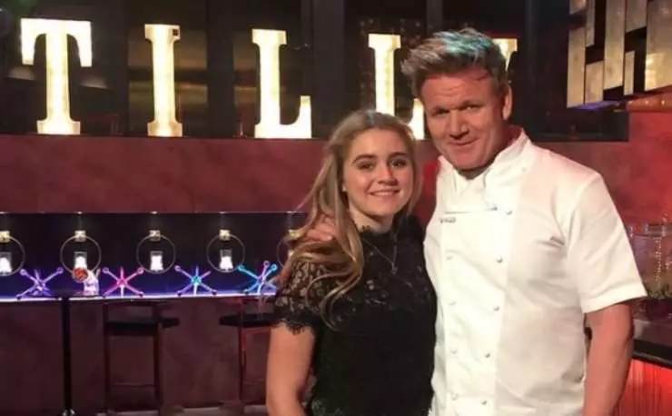 Gordon Ramsay tus ntxhais lub tsev noj mov - RecipeSprint