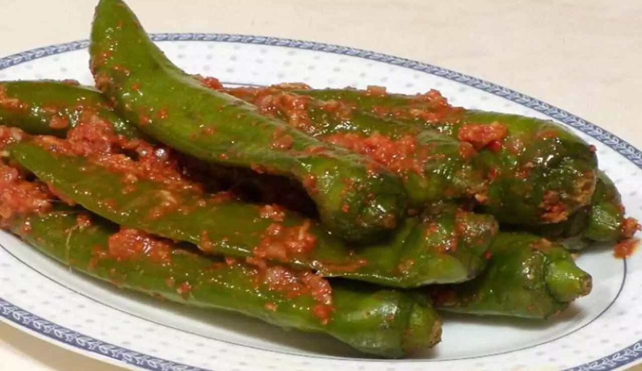 Zelene paprike u chilli umaku