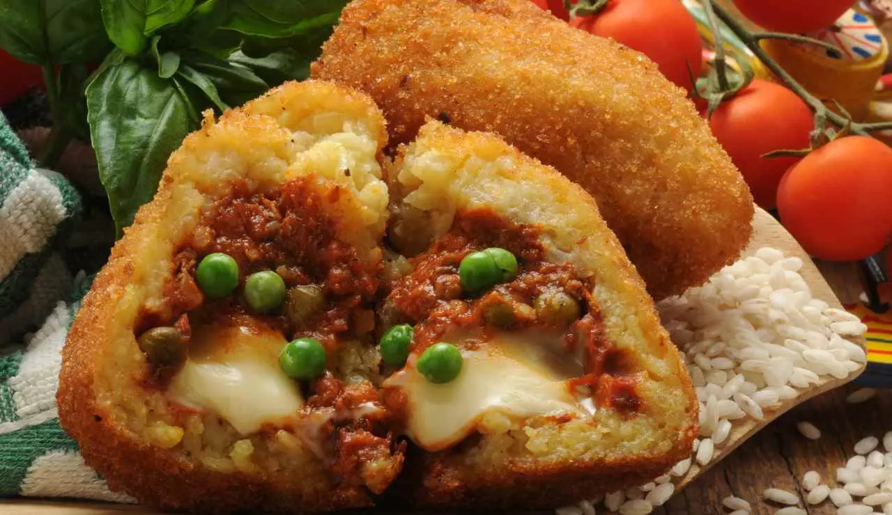 Arancina utawa arancino | Iki minangka resep asli Sisilia supaya ora salah