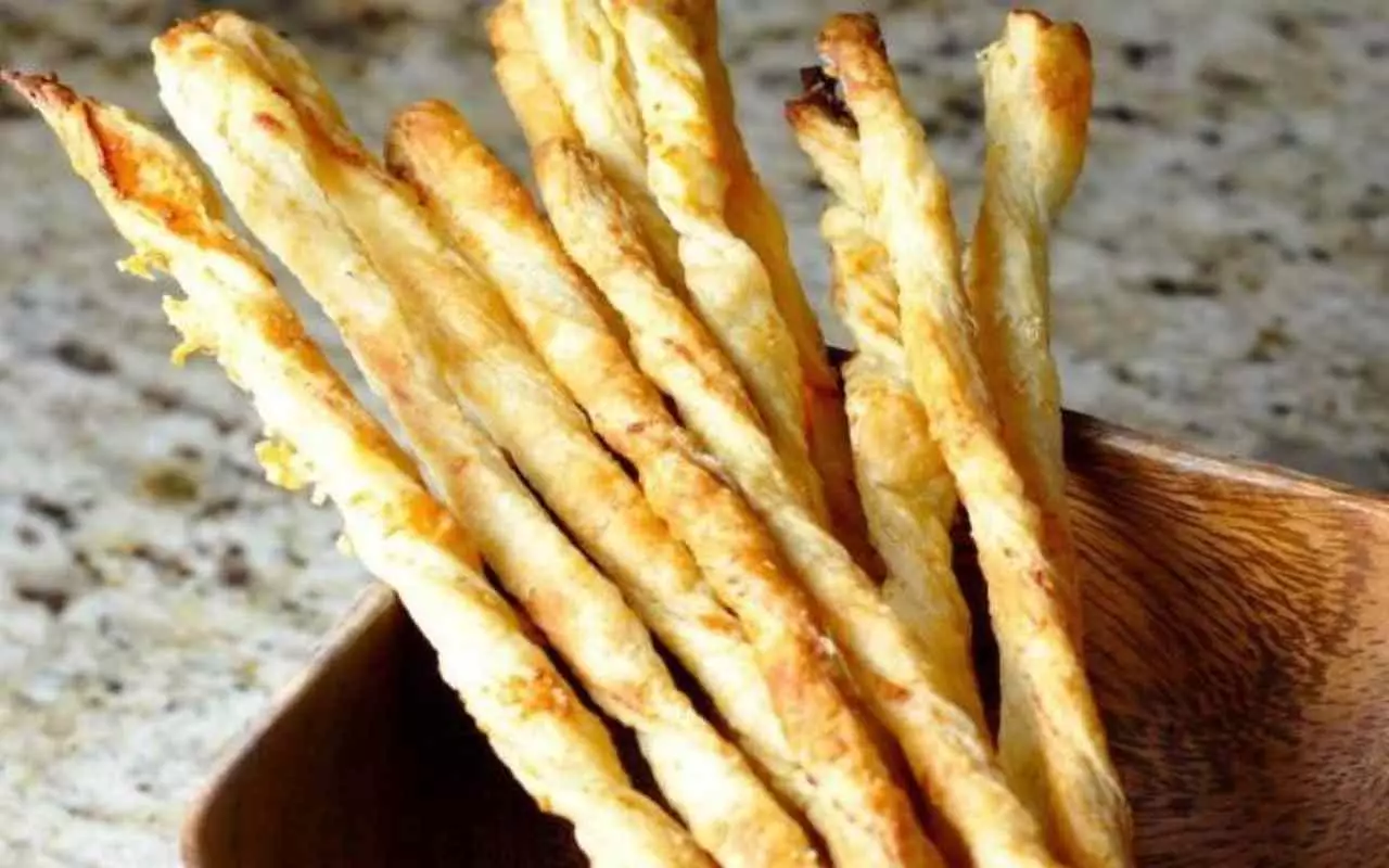 Taste these breadsticks | They are amazing one leads to another