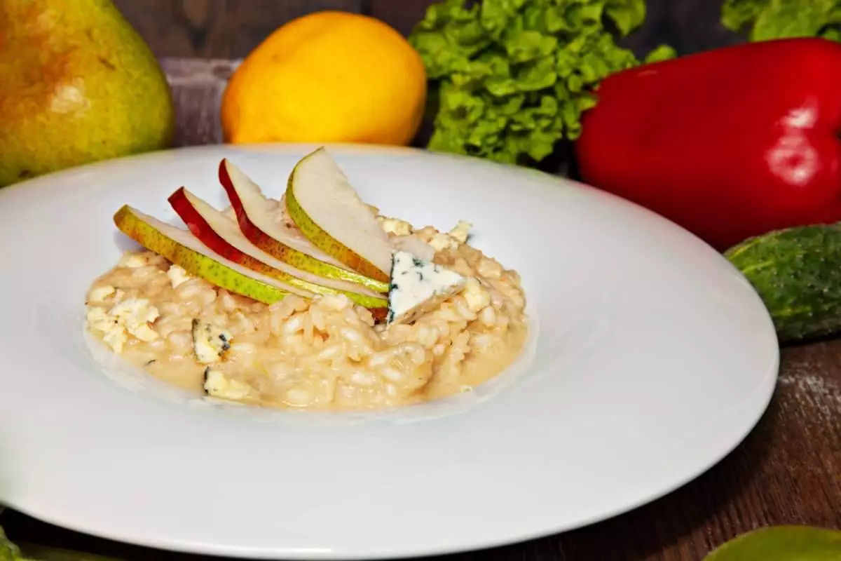 Risotto con peras e gorgonzola, un primeiro prato cremoso e moi doado