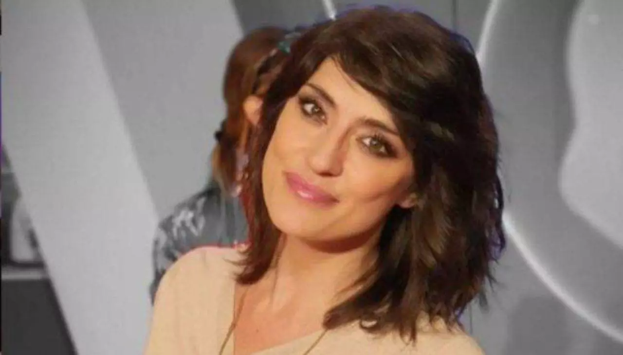 Elisa Isoardi Wiil loogu talagalay Salvini foto - ricettasprint