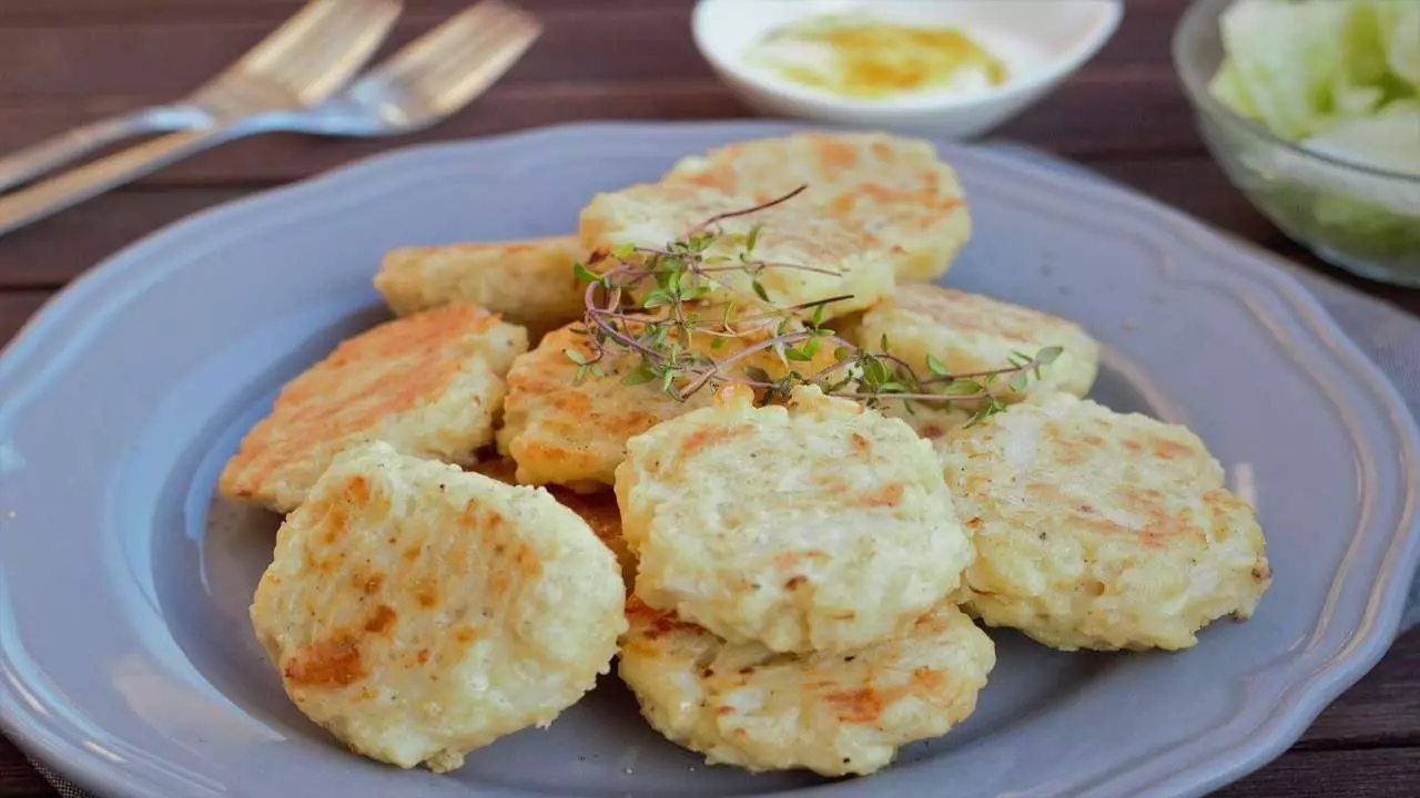 Almôndegas de couve-flor e queijo | Atrevidos e saudáveis, são cozinhados no forno