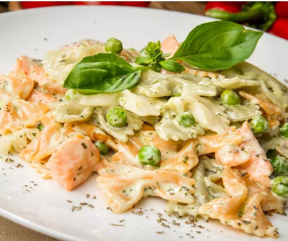 salmon and pea pasta