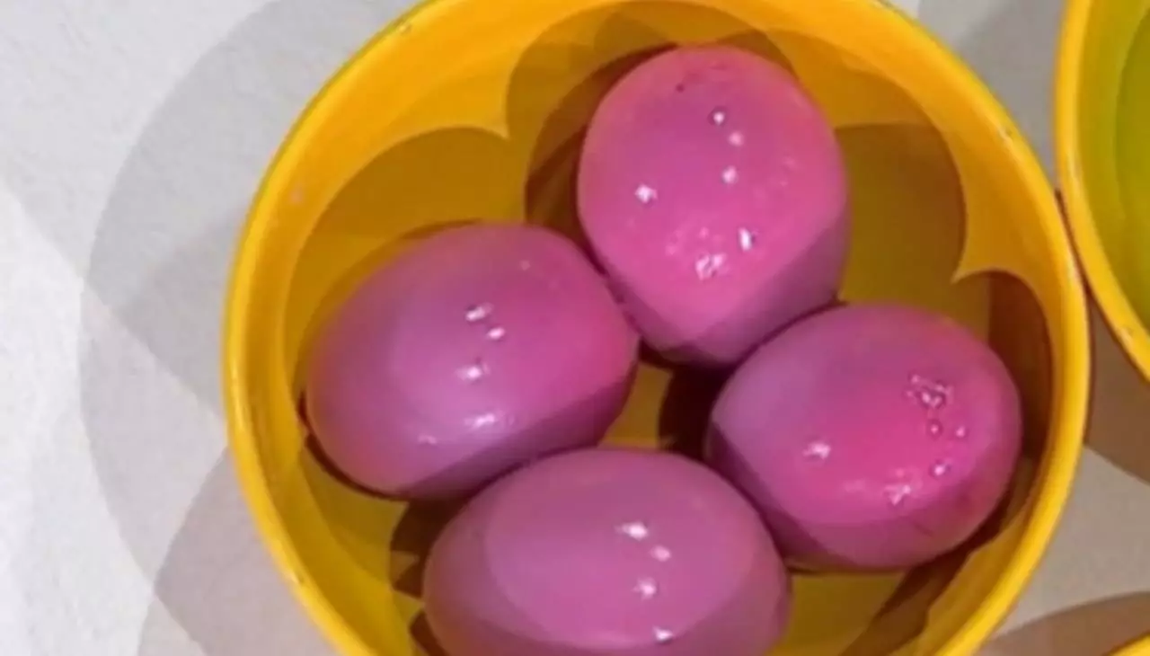Фото: Завжди полудень. Рожеві яйця від шеф-кухаря Антоніо Паоліно