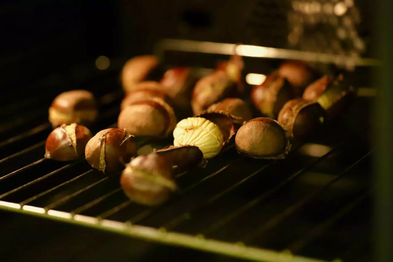 Roast Chestnuts