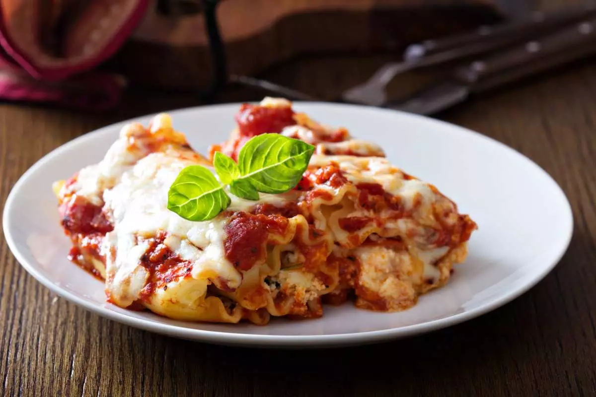 Curly lasagna rolls with ricotta and spinach, really fabulous