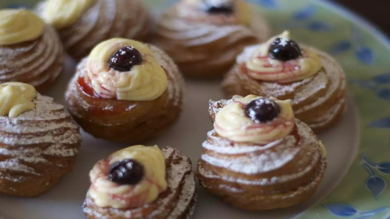 I-Fried Zeppole di San Giuseppe | I-dessert ehahayo yesiko