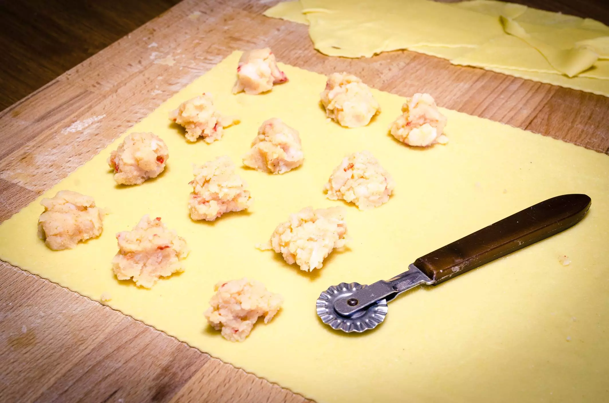 Preparació d'ingredients de la recepta Tortelli del sacerdote 4259_4