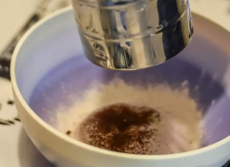 Փափուկ սալորով տորթ սուրճով և շոկոլադով - ricettasprint