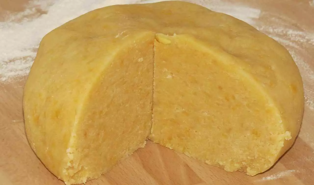 Mürbeteig mit Banane, leichte Basis für Rezeptkuchen 5210_1