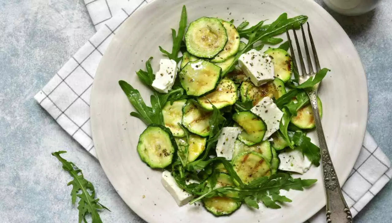 Grilled courgettes mei raket l Tasty, goedkeap en fluch