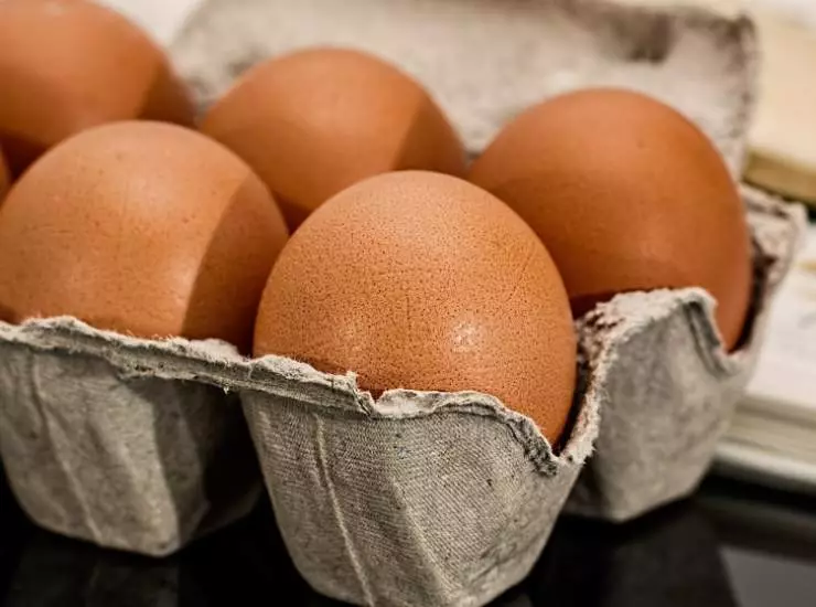 Гнізда картопляних чіпсів з яйцями - роздрукувати рецепт