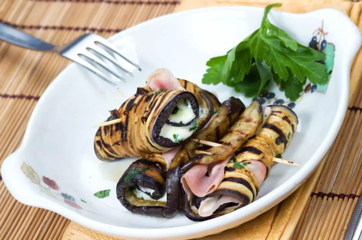 skewers eggplant ma ham ma sisi, faigofie ma suamalie