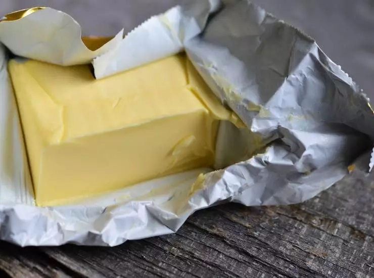 pasta farfalle maslový syr