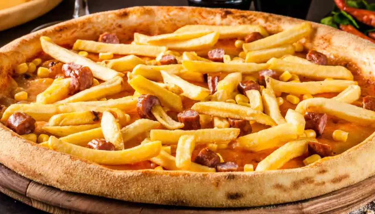 French fries Pizza uzommeputa