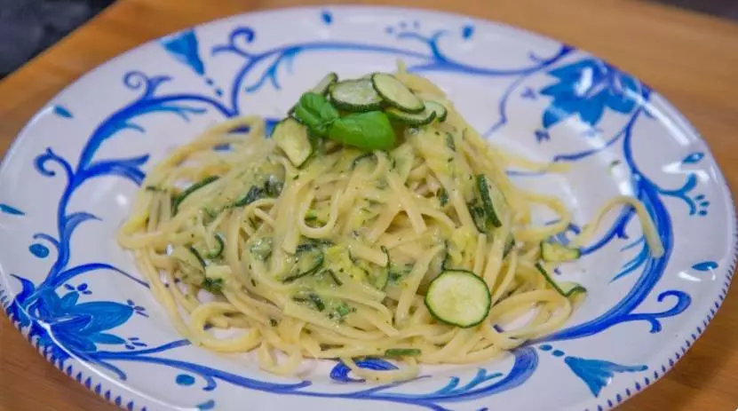 spaghetti alla Nerano ku Benedetta Parodi